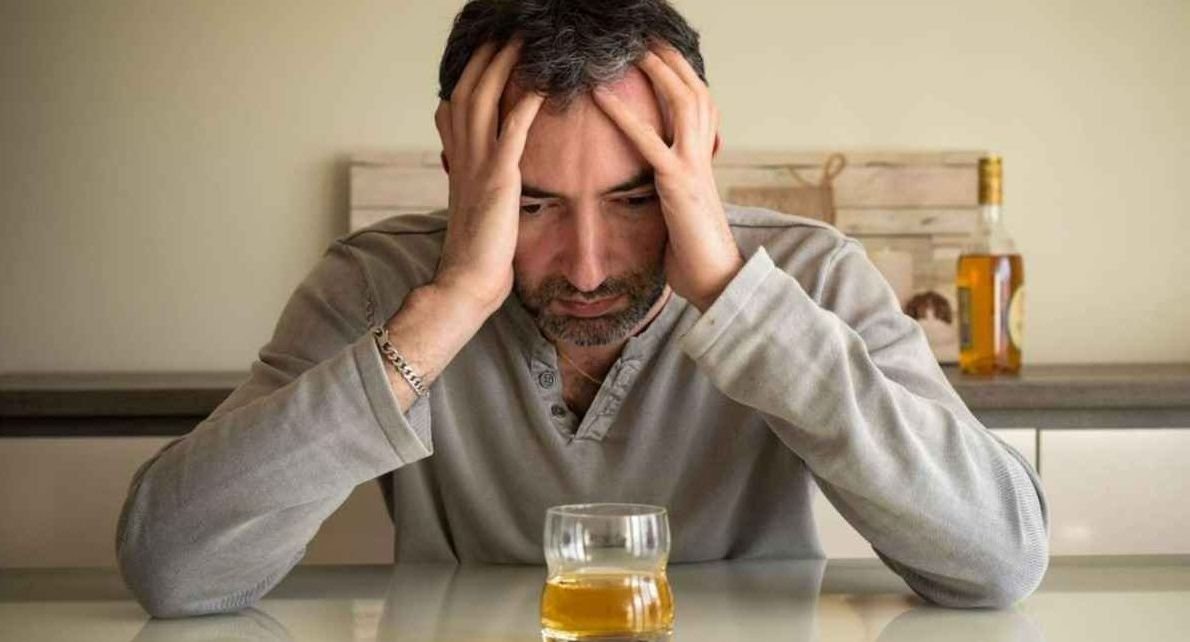 como-detectar-a-una-persona-alcoholica-como-detectar-a-una-persona ...